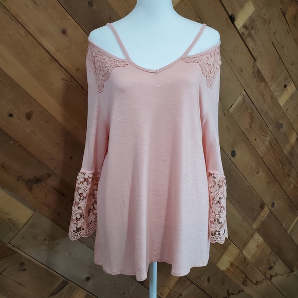 retrology | Tops | Retrology Bell Sleeve Lace Trim Tunic | Poshmark